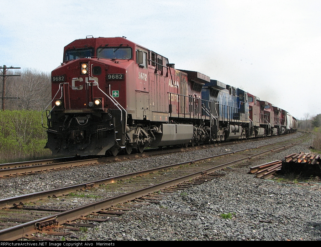 CP 9682 at Spicer with 115.